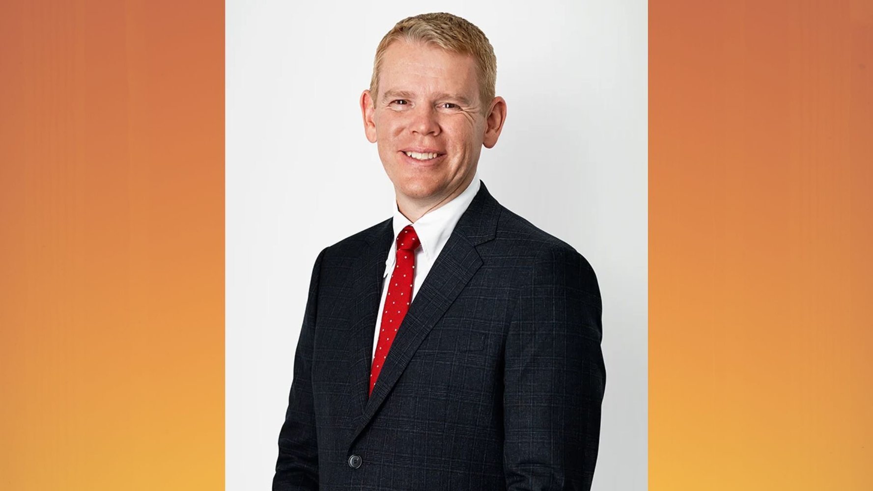 Chris Hipkins responds to ex-wife claims, avoids dispute