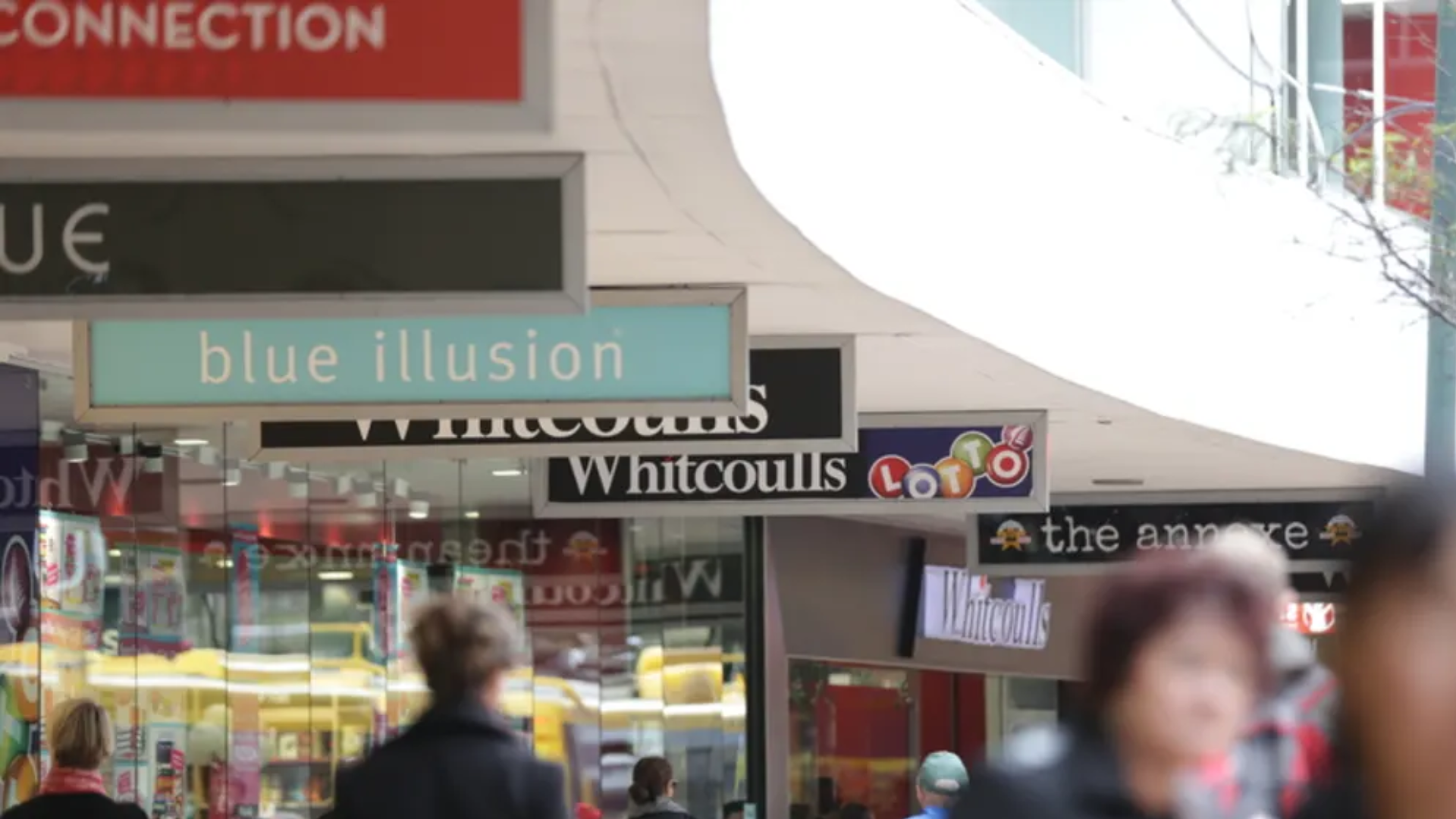 Businesses Shut Up Shop As Consumer Confidence Dwindles