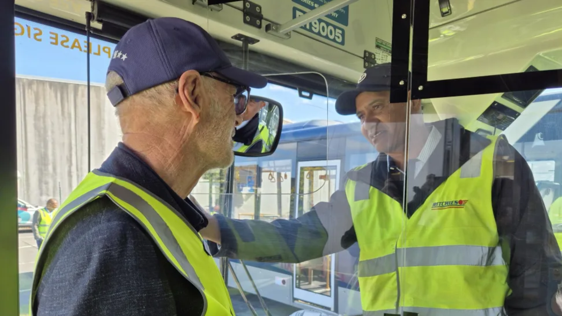 Driver Safety Screens To Be Installed On Auckland Buses
