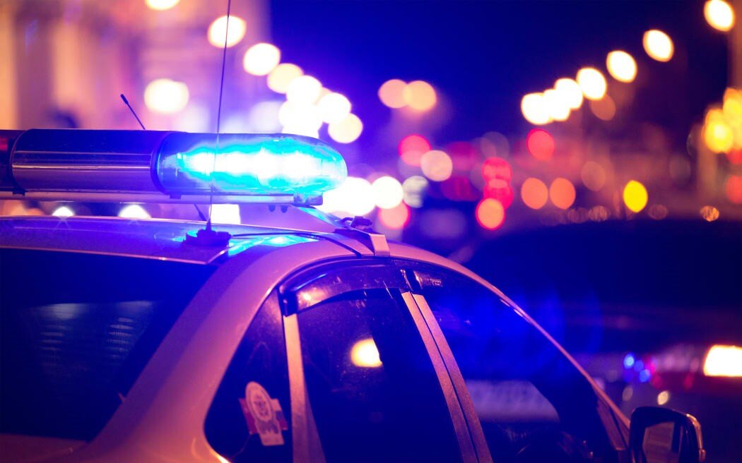 Auckland police find ram-raid cars, burglars still at large